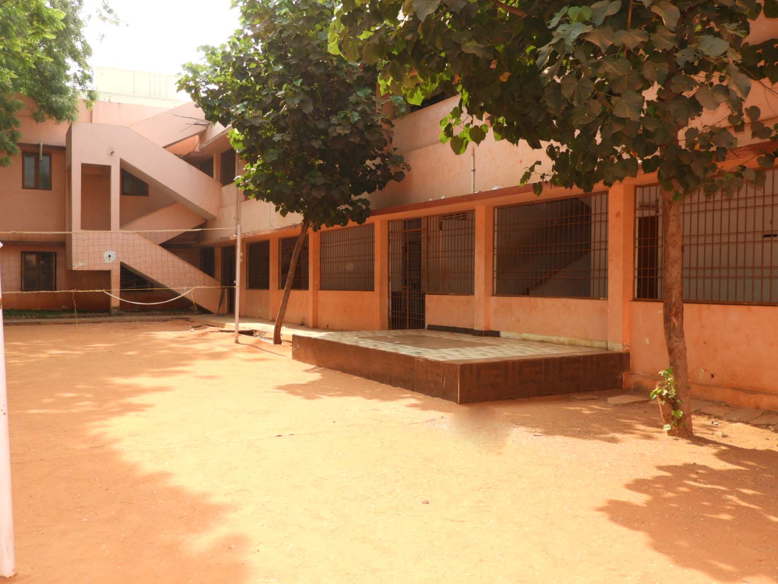 Dr. KLP Public School